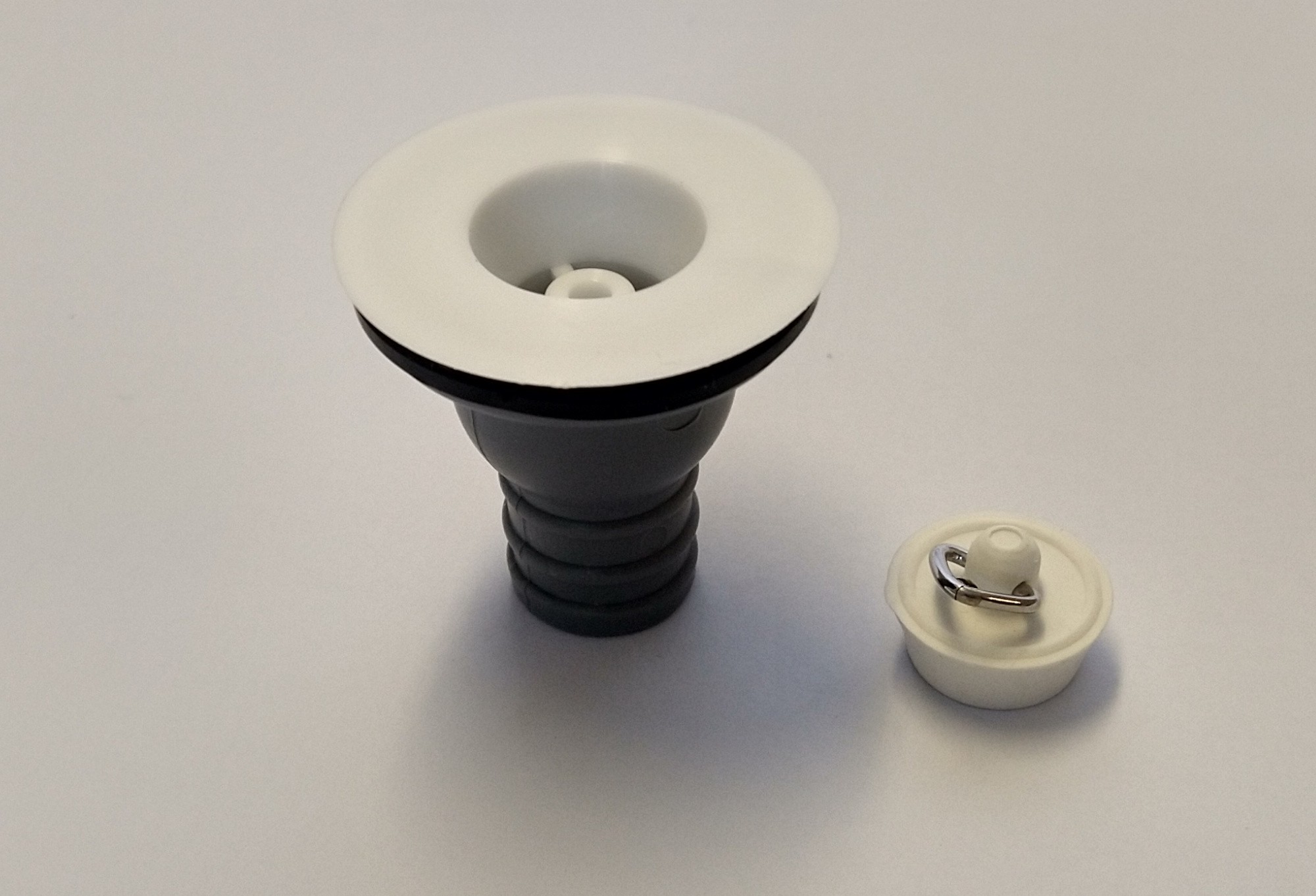 3/4" White Plastic Sink Waste - Straight.