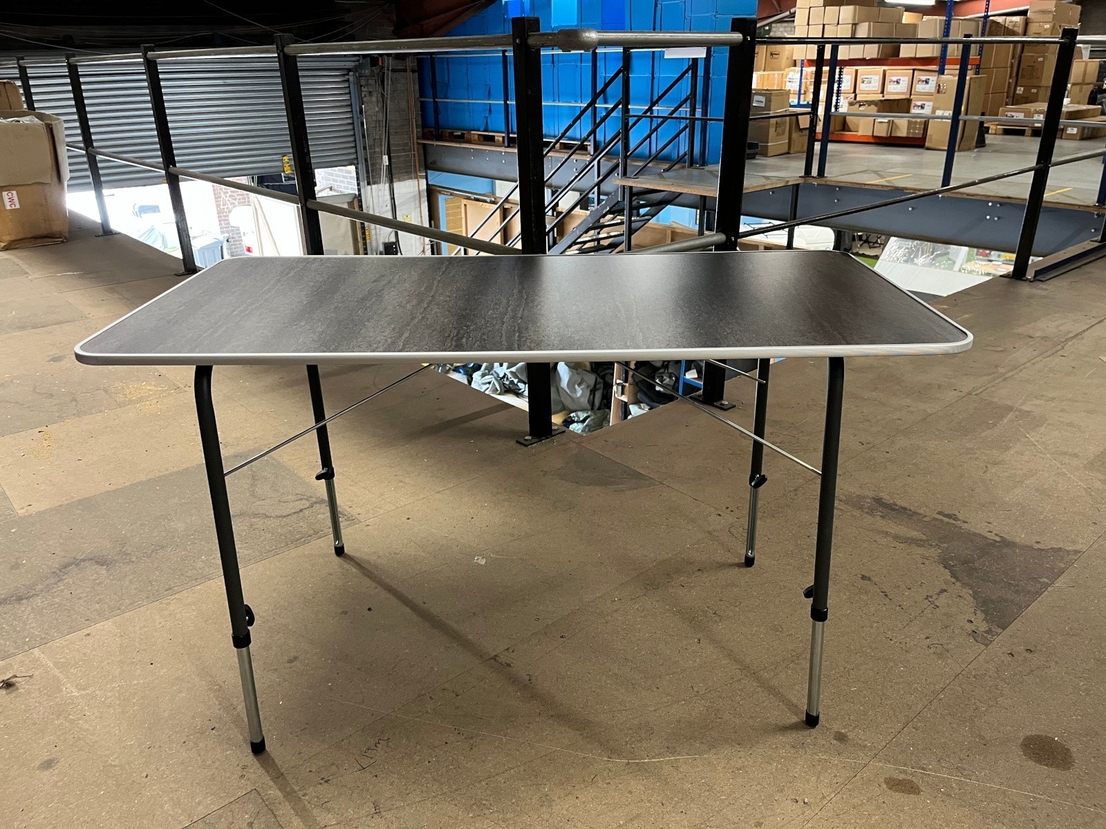 Vango Birch 120 Table - French Oak